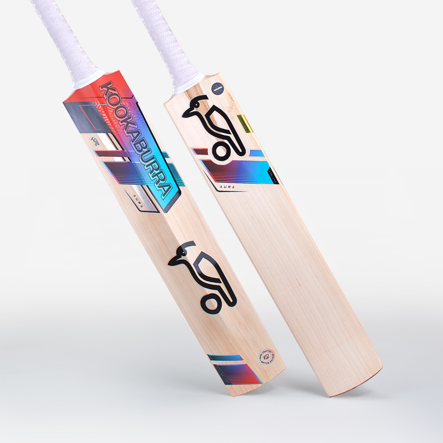 Choosing the right cricket bat for you | Kookaburra Sport UK